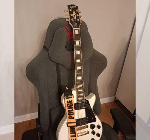 Электрогитара Gibson Les Paul Custom