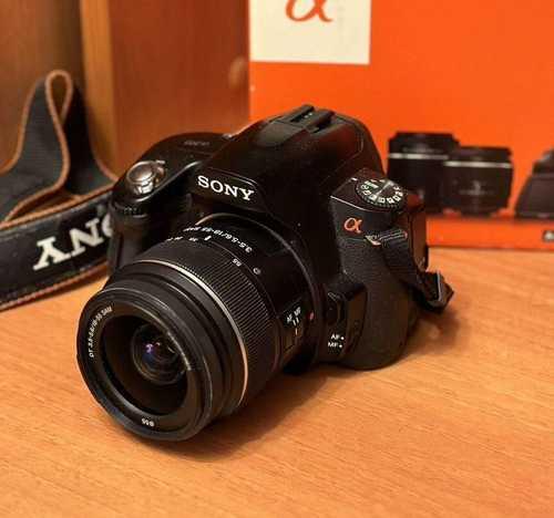 Sony alpha A390 с двумя объективами