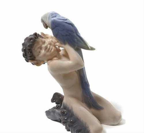 Фарфоровая фигура Фавн с попугаем. Royal Copenhage