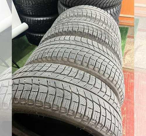 Michelin Latitude X-Ice 185/55 R15