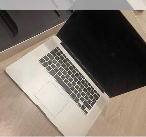 Apple macbook pro retina 15 512 gb