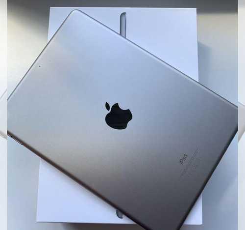 iPad 6 поколения 2018 32g