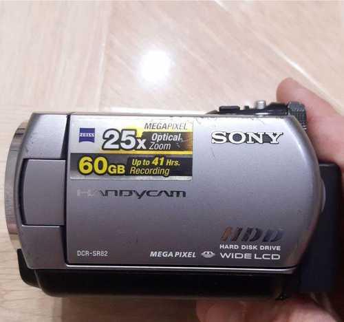 Видеокамера sony handycam dcr sr82