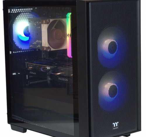 Небольшой корпус Thermaltake H16 TG argb