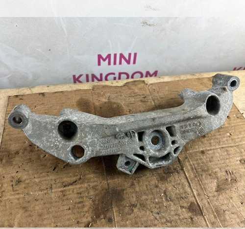 Кронштейн двигателя Mini Countryman R60