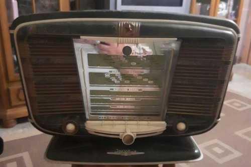 Ламповый радиоприемник СССР