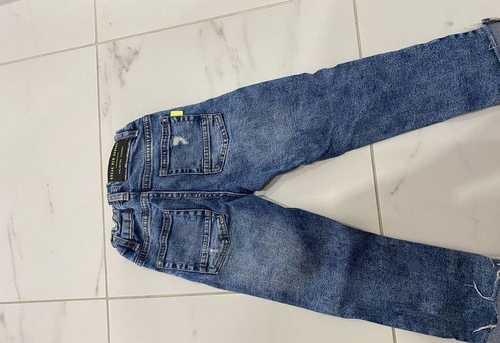 Модные джинсы acoola на мальчика 110 р