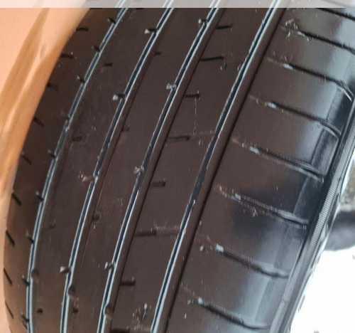 Toyo 310 225/55 R19