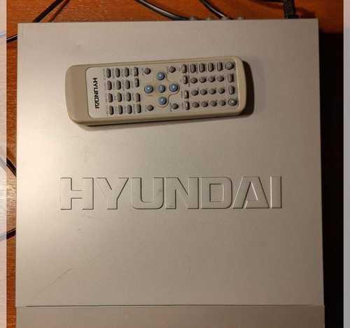 DVD-плеер Hyundai H-DVD5042-N