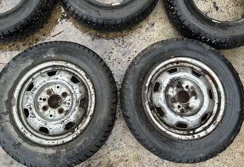 Tigar Sigura Stud 175/70 R13