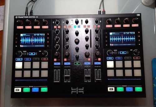 Dj контролер Traktor Kontrol S5