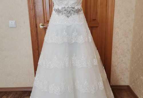 Свадебное платье до 46 р