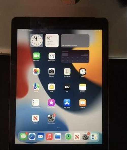 Apple iPad 5 th 128gb LTE