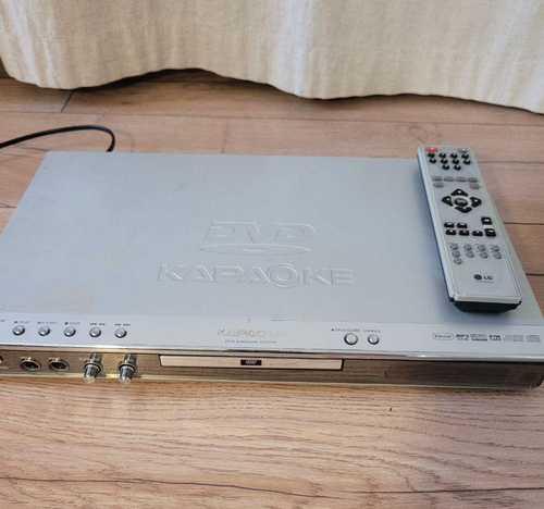 Dvd плеер с караоке lg DKS-6000