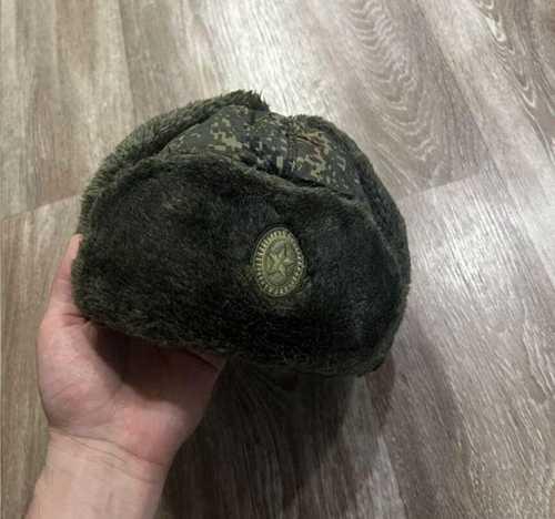 Мужская зимняя шапка вкпо