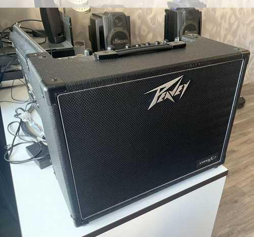 Гитарный Усилитель Peavey Vypyr X1 (Новый )