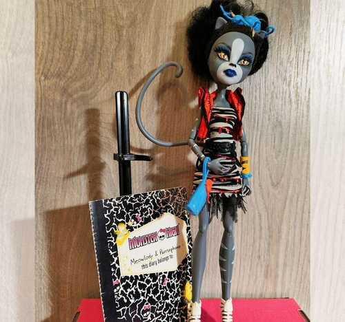 Кукла Monster high Пурсефона