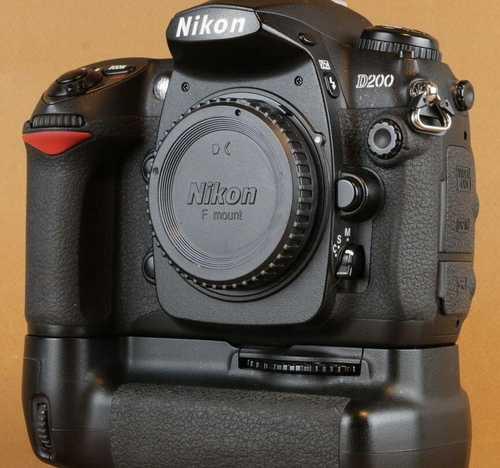 Nikon D200 (id-41150)