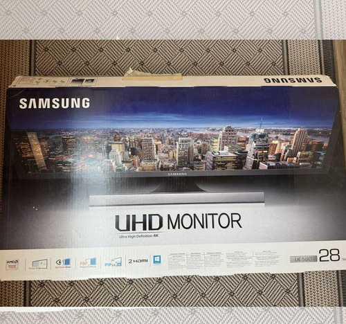 Монитор Samsung U28E590D