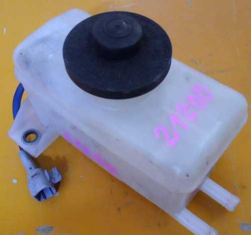 Бачок на главный тормозной Toy/ Spasio/ ZZE12#,NZE12#/ к.т.№47220-13020