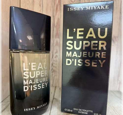 Issey Miyake - l'eau Super Majeure D'issey 100 ml