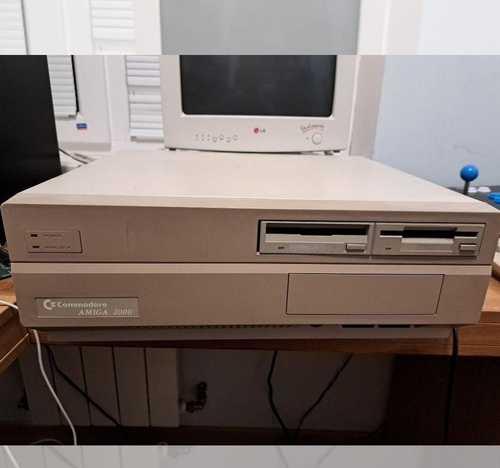 Amiga 2000