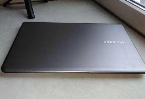Samsung NP530U3B i5 1.6 ghz 4 gb ram 500 gb hdd