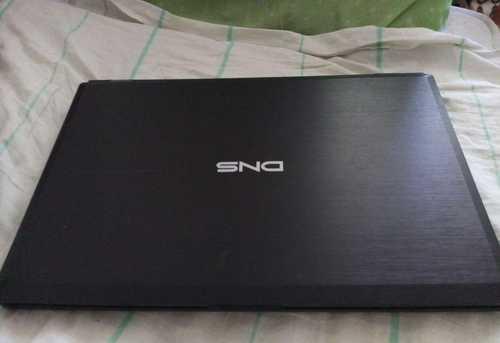 15.6" DNS W650SR, 480 ГБ, Core i5-4200M, RAM 12 ГБ, GeForce GT 750M 2 ГБ