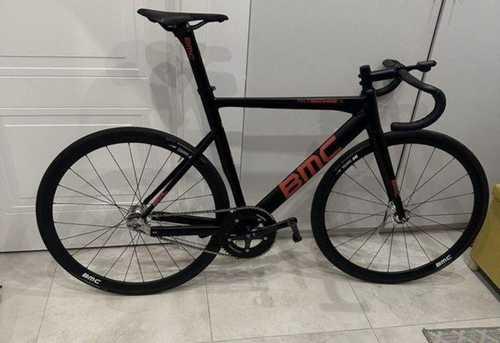 Велосипед трековый BMC trackmachine AL ONE miche