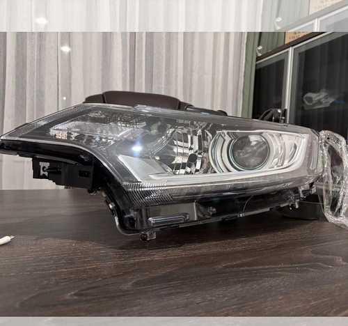 Фара Mitsubishi outlander 3 рестайлинг левая