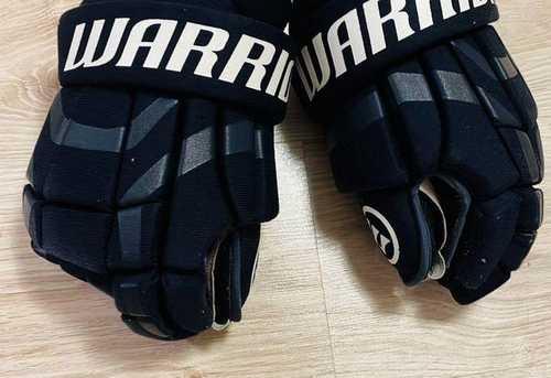 Перчатки хоккейные warrior covert dt4