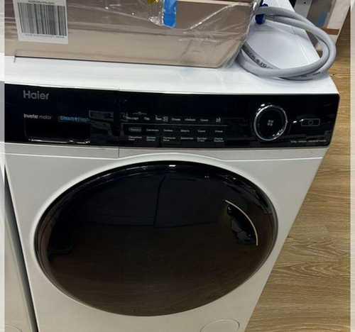 Стиральная машина с сушкой Haier HWD80-BP14959A