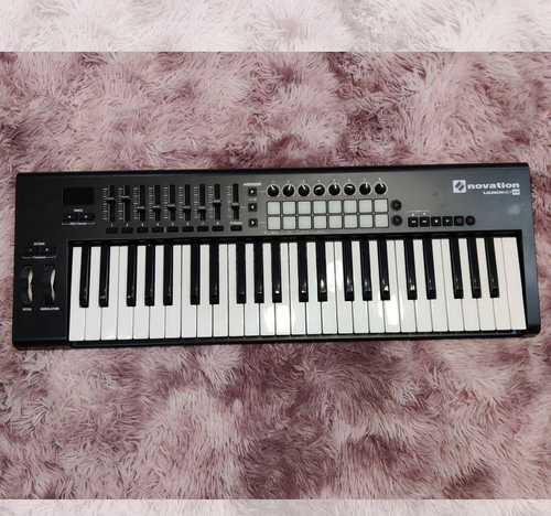 Миди клавиатура Novation launchkey 49mk2