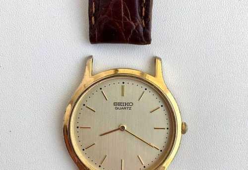 Seiko V700-8A19 Часы Наручные