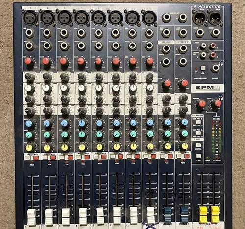 Микшерный пульт Soundcraft EPM 8