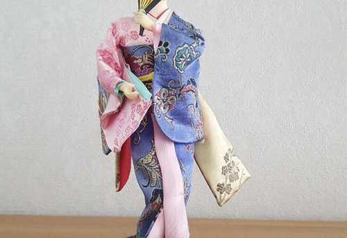 Фигурка (статуэтка) Японка с веером