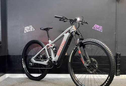 Carbon E-bike BMC speedfox AMP three