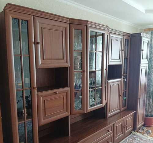 Продам стенку, Беларусь,в хорошем сост