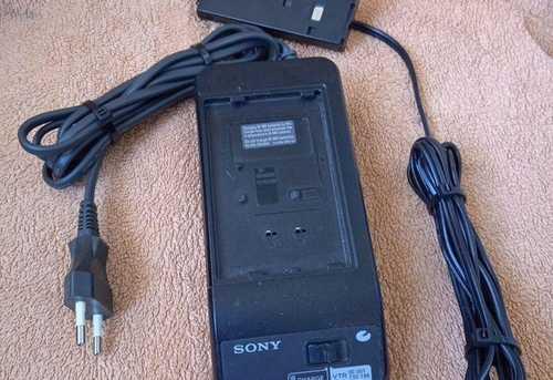 Зарядное устройство видеокамер Sony AC-V16