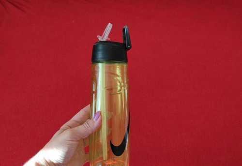 Спортивная бутылка для воды