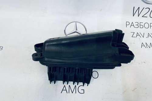 Вакуумный ресивер Mercedes W204
