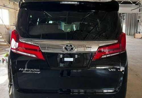 Фонарь Toyota Alphard 3 2018-2023
