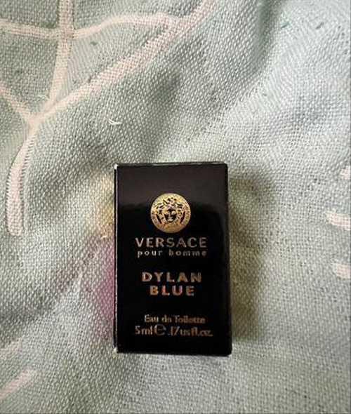 Versace dylan blue 5ml