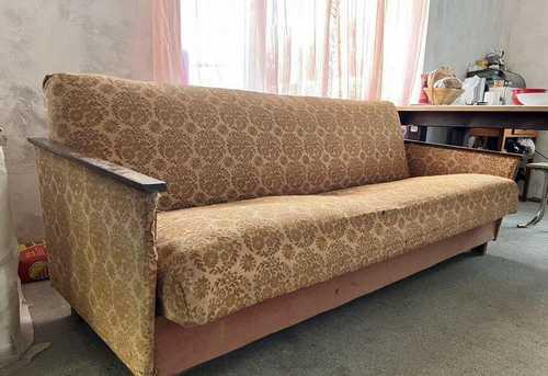 Прямой диван раскладной бу