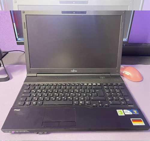 Fujitsu ah532 ноутбук