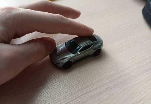 Машинка (Hotwheels)