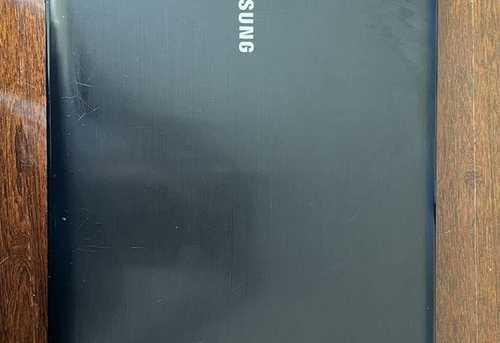 17.3" Samsung NP350E7C, 750 ГБ, Core i3-3120M, RAM 4 ГБ, Radeon HD 7670M 2 ГБ