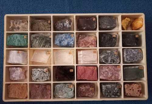 Сувенирная коллекция камней