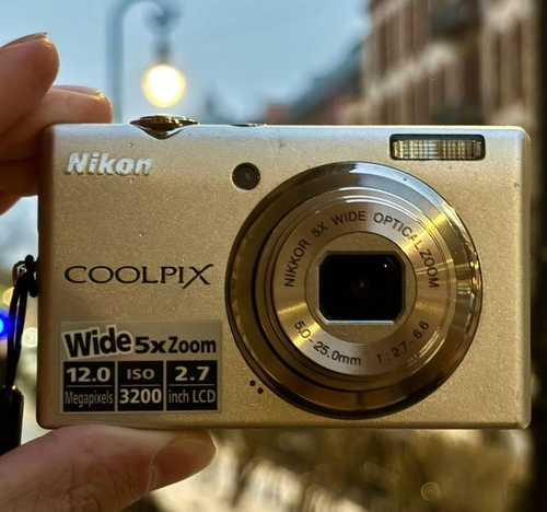 Nikon coolpix s570 мыльница y2k