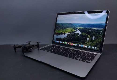 MacBook Air 13